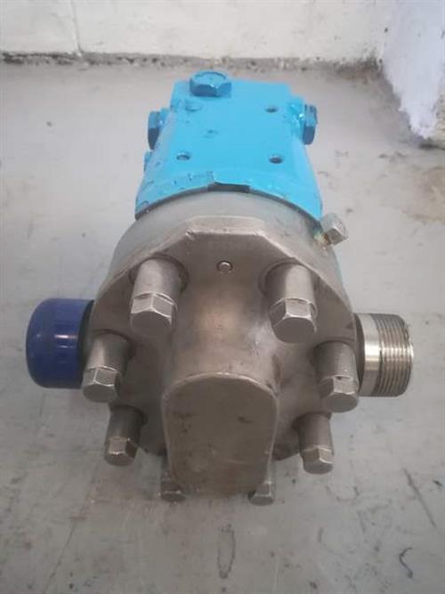 SPX Flow model 06U1 stainless steel positive displacement pump ...