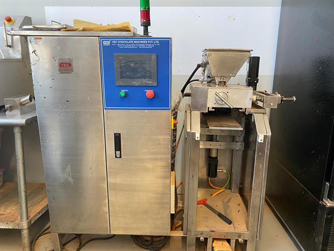 VEC 4-piston Chocolate Depositor | Processing + Packaging Equipment ...