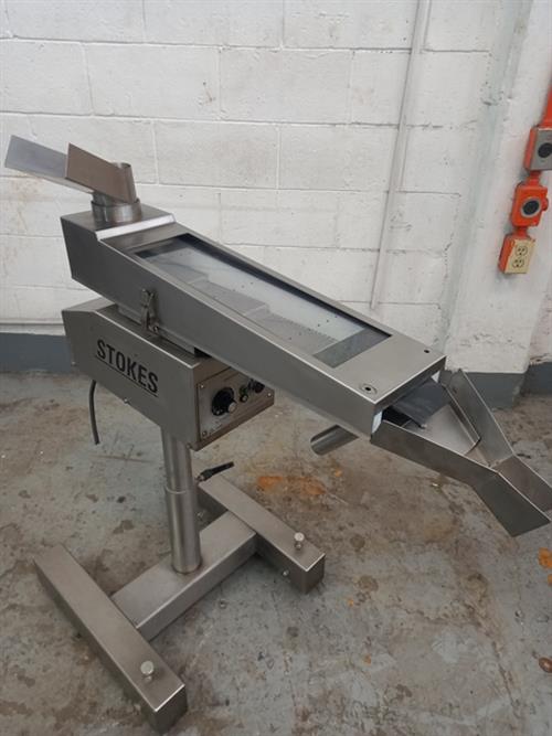 Stokes model 900-62307-1046 stainless steel vibratory tablet deduster ...