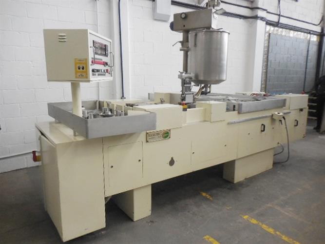 Sarong model SSA S6 filler and sealer suppositories | Processing ...