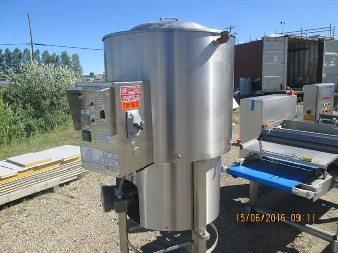 Savage Bros. 450 lb Stainless Steel Chocolate Melter | Processing ...