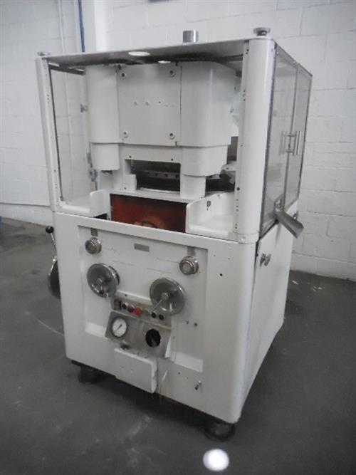 Kilian model NRD 39-H, 39 station tablet press. | Processing ...